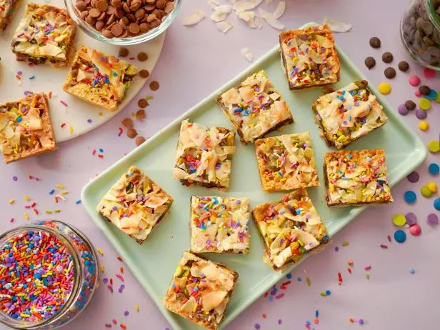 Matzo Magic Bars Recipe | Molly Yeh | Food Network