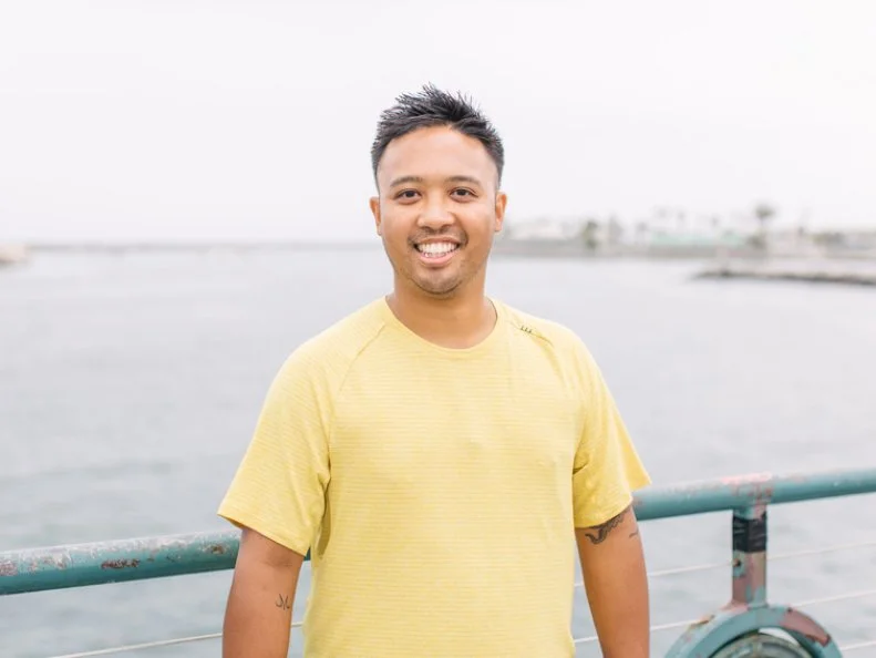 Meet the Competitors of Beachside Brawl | Food Network