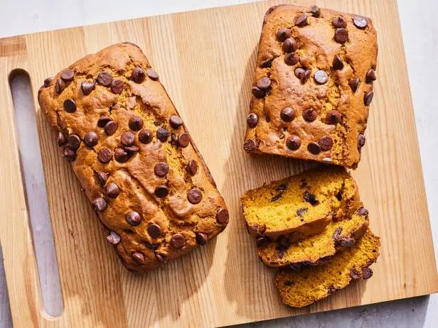 chocolate chip pumpkin bread
