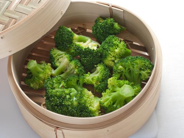 How to Use a Bamboo Steamer | Cooking School | Food Network