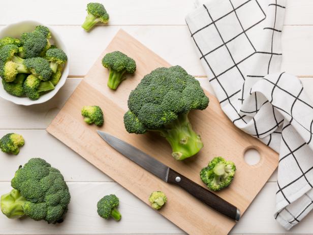 Broccolini vs Broccoli: What’s the Difference? | Cooking School | Food ...