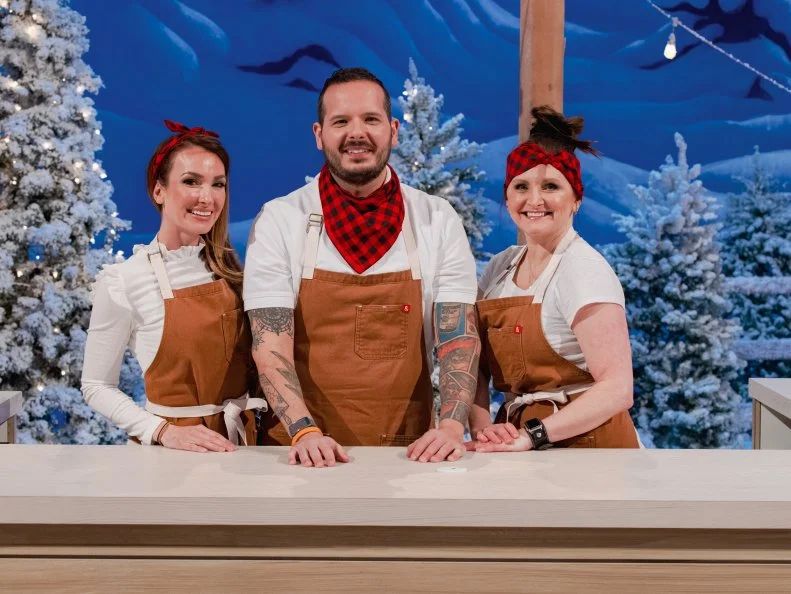 Meet the Teams Competing on Holiday Wars, Season 4 | Food Network
