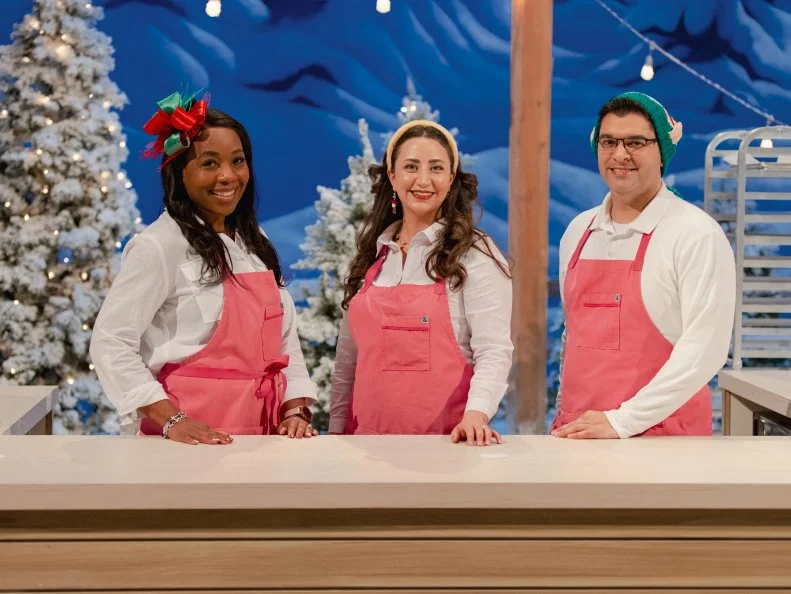 Meet the Teams Competing on Holiday Wars, Season 4 | Food Network