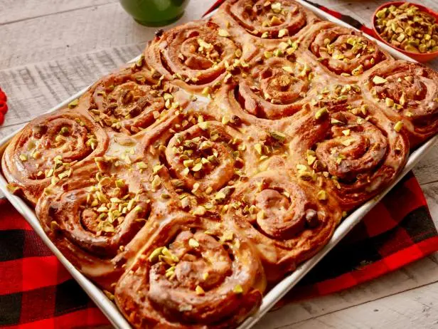 Stollen Swirly Buns Recipe - Chef's Resource Recipes
