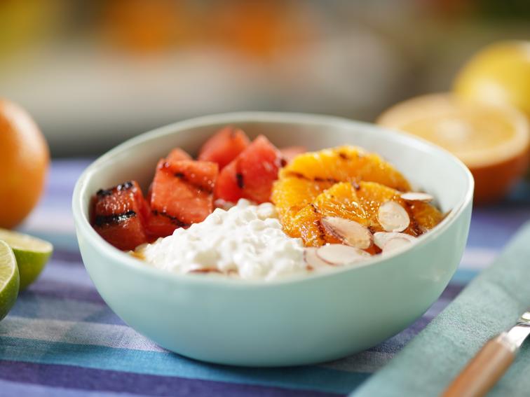 Sunny's Cottage Cheese Fruit Bowl Recipe | Sunny Anderson | Food Network