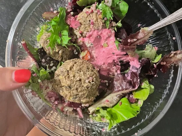 A Dietitian’s Review of Sakara Life's Meal Plans | Food Network