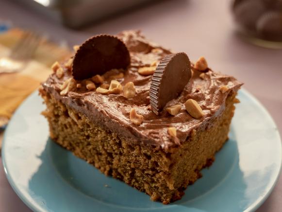 Chocolate Peanut Butter Sheet Cake Recipe | Molly Yeh | Food Network