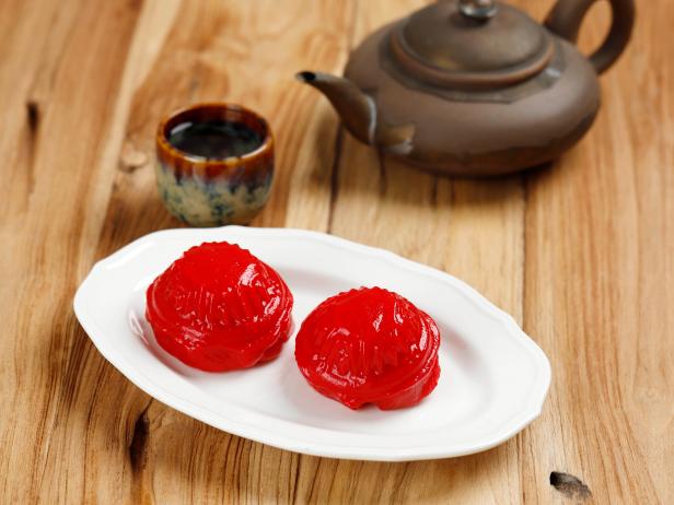 An Essential Guide to the World of Rice Cakes | Global Flavors | Food ...