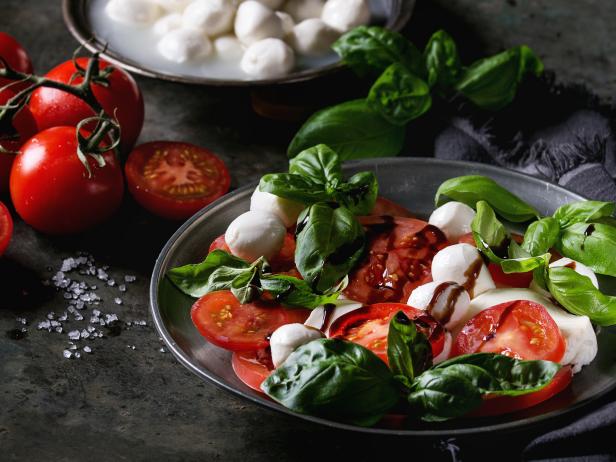 In Season: Basil | Everything to Know about Basil | Cooking School ...