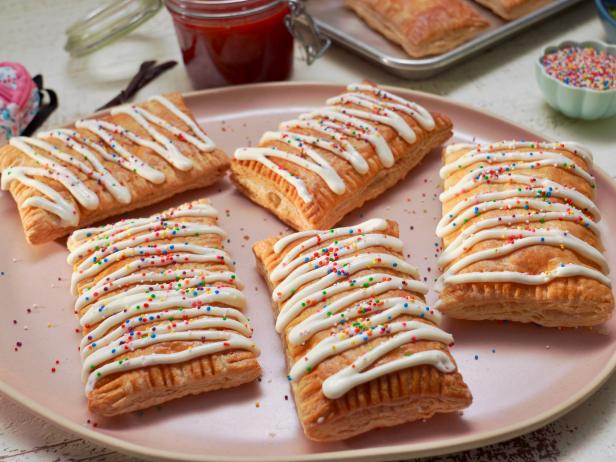 Strawberry-Vanilla Bean Pastry Pockets with Cream Cheese Glaze Recipe ...