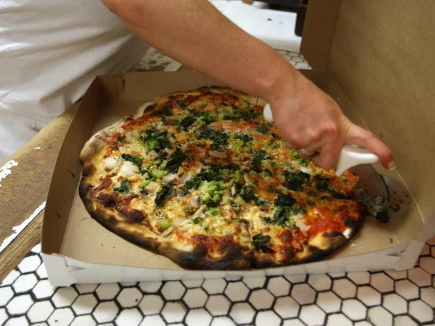 I’m a Dietitian and I Eat Pizza Every Week – Here’s How I Keep It on ...