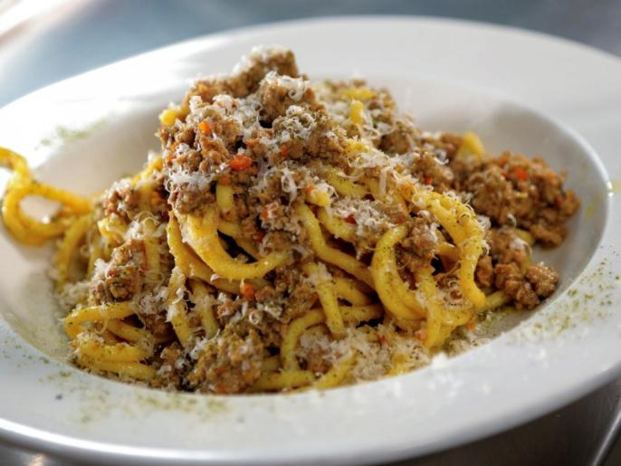 Bigoli alla Veneziana con Ragù d’Anatra (Duck Ragu) Recipe | Food Network