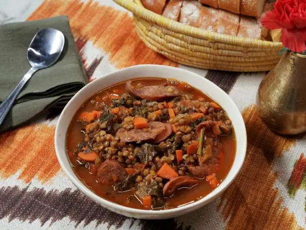 Sausage Kale and Lentil Soup