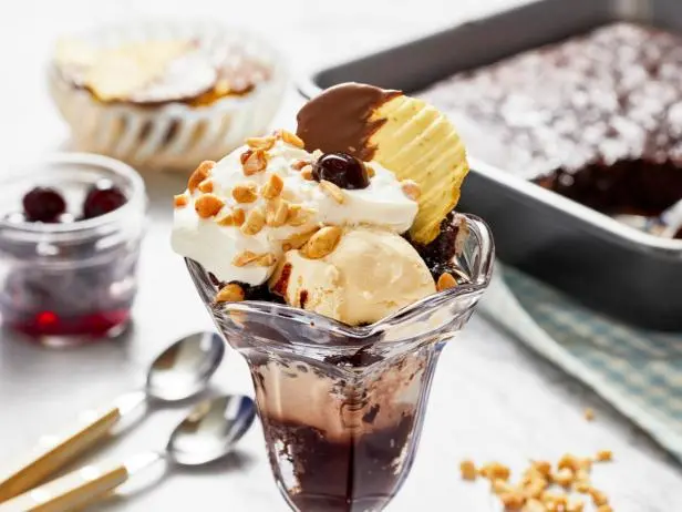 Saucy Chocolate Fudge Cake Sundae Recipe | Food Network