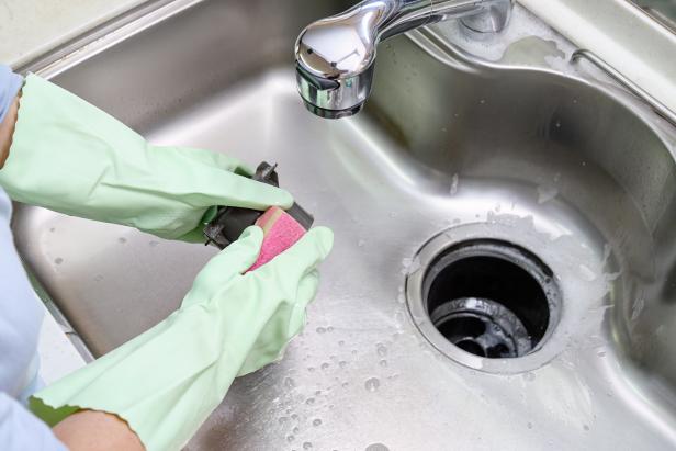 The Best Ways to Unclog a Kitchen Sink, According to Plumbers | Cooking ...