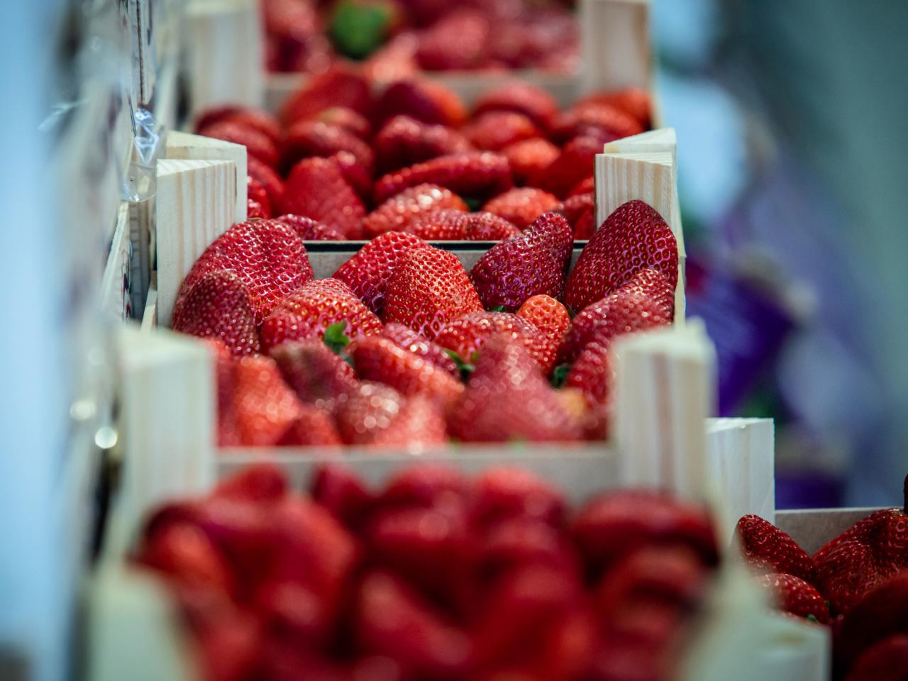 Just Eat the Non-Organic Strawberries – Here’s Why You Should Disregard ...