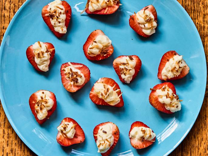 Deviled Strawberries Recipe | Katie Lee Biegel | Food Network