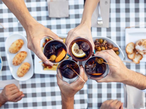 What Is Vermouth? And How to Use the Three Main Types | Cooking School ...