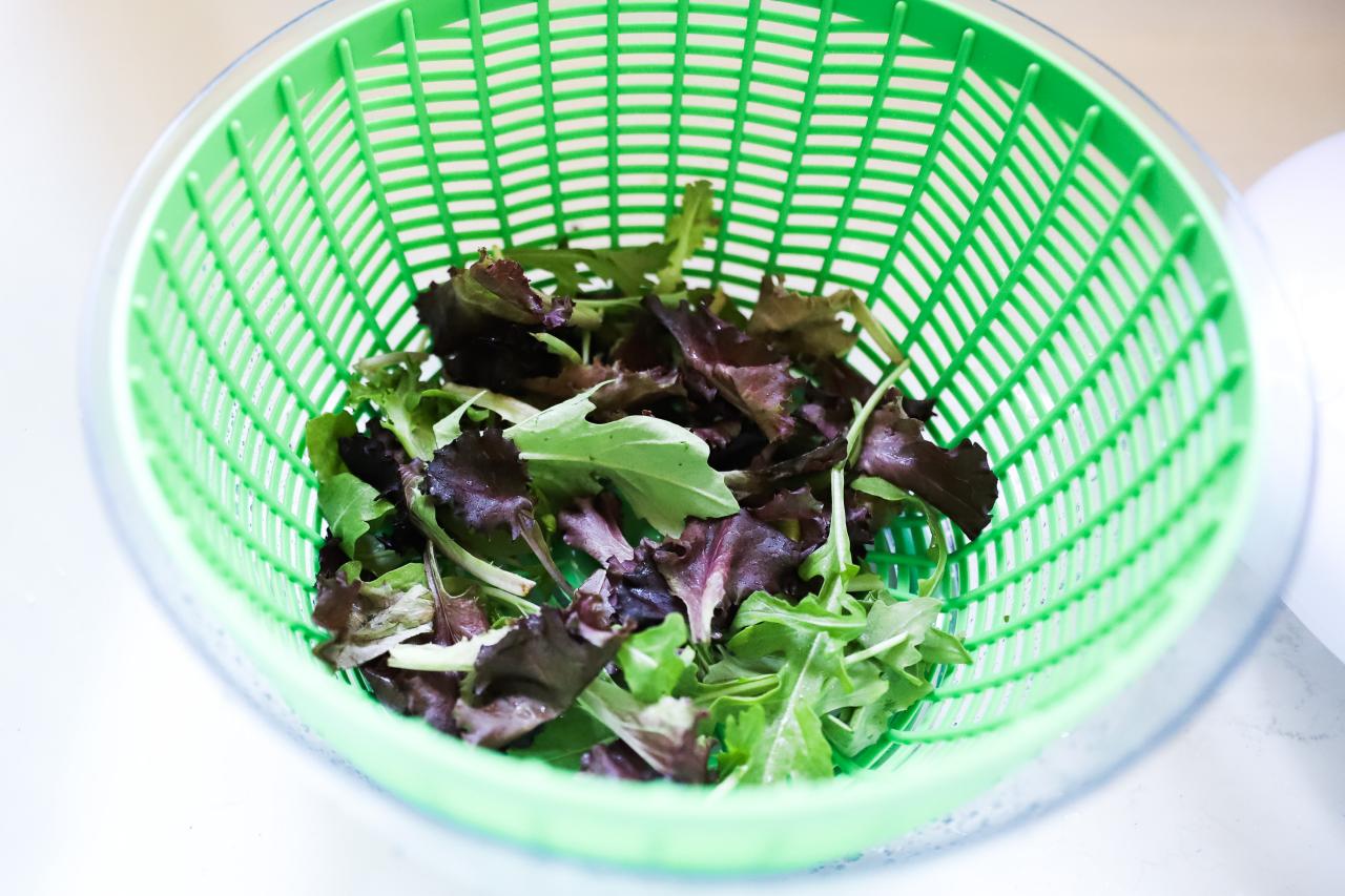 6 Best Salad Spinners 2024 Reviewed | Shopping | Food Network