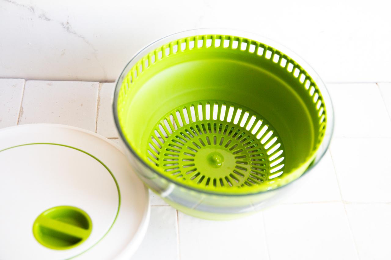 6 Best Salad Spinners 2024 Reviewed | Shopping | Food Network