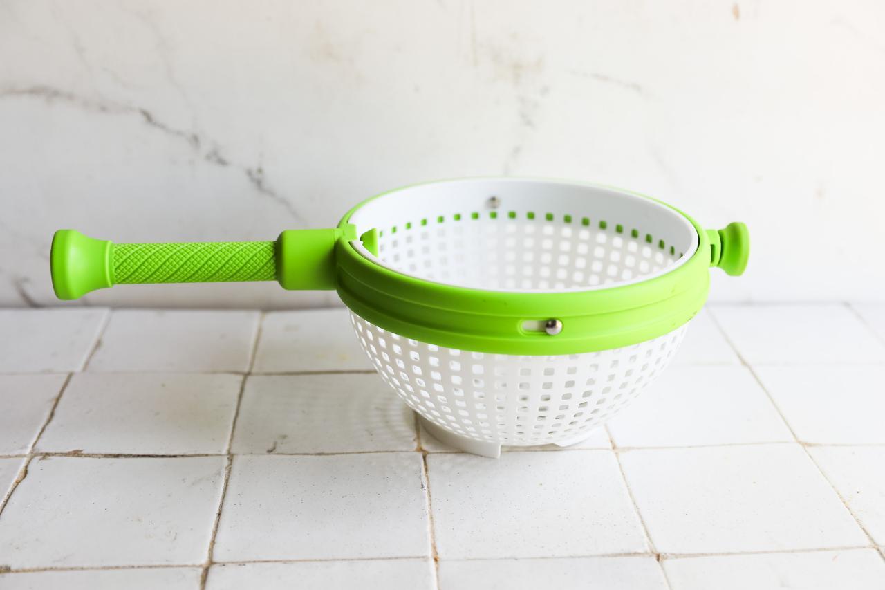 6 Best Salad Spinners 2024 Reviewed | Shopping | Food Network