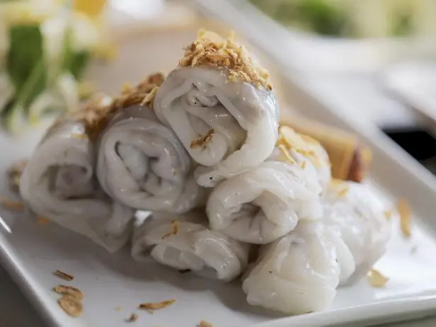 Banh Cuon Recipe - Chef's Resource Recipes