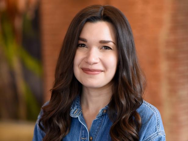 Noelle Paredes | Food Network