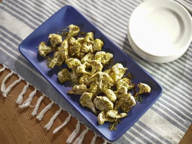 Roasted Cauliflower with Za'atar Recipe | Marc Murphy | Food Network