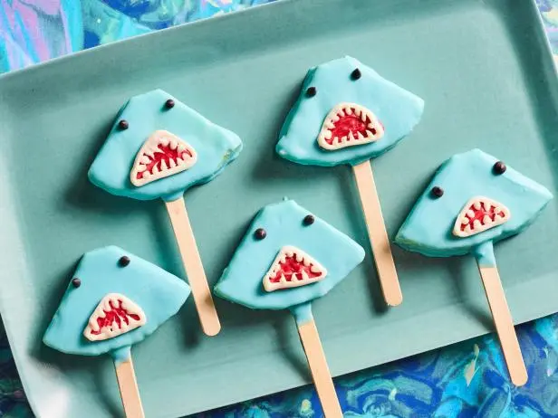 Pineapple Sharks Recipe | Food Network Kitchen | Food Network