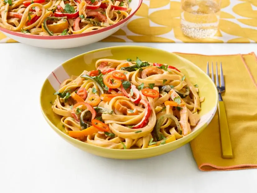 Six-Pepper Pasta Recipe | Ree Drummond | Food Network