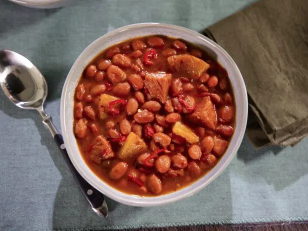 Sunny's Big Island Baked Beans Recipe | Sunny Anderson | Food Network
