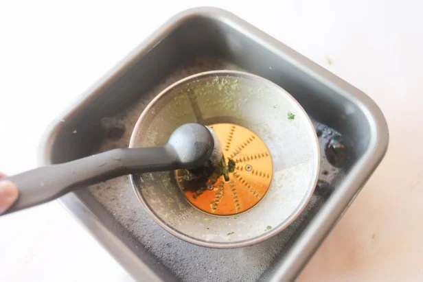 Breville Juice Fountain Cold Juicer Review 2025 | Food Network