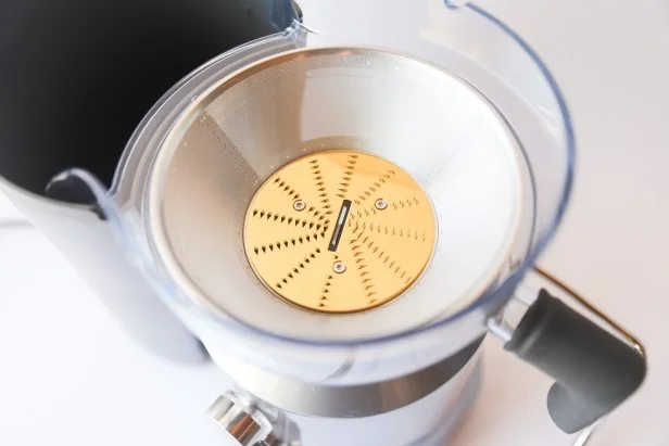 Breville Juice Fountain Cold Juicer Review 2025 | Food Network