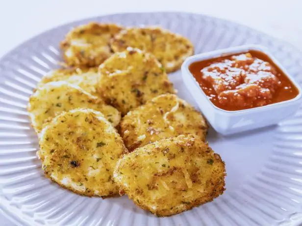 Fried Mozzarella with Fresh Breadcrumbs Recipe | Ree Drummond | Food ...