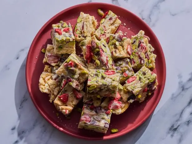 Snowflake Crisp Recipe | Food Network Kitchen | Food Network