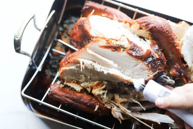 5 Best Electric Knives Reviewed | Food Network