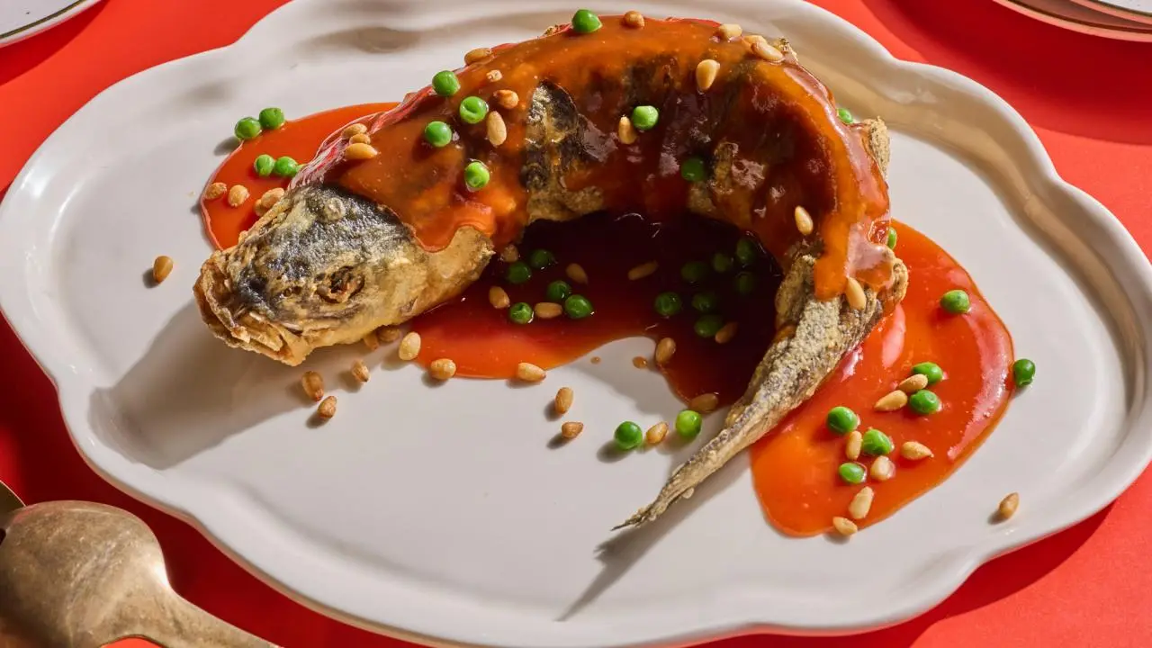 Crispy Whole Fish with Sweet-and-Sour Sauce Recipe | Food Network ...