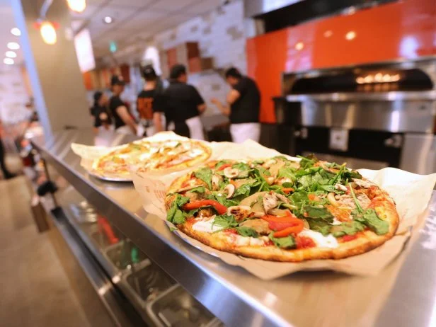 Food Court Menu Items Dietitians Aren't Afraid To Admit They Order ...
