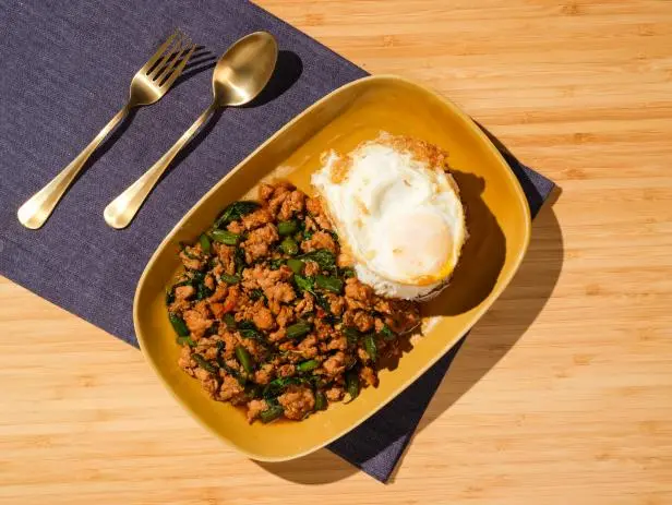 Street Style Basil Chicken Recipe | Jet Tila | Food Network