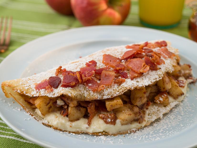 Apple Bacon Crepes with Maple Cream Cheese Frosting Recipe | Wanna Make ...