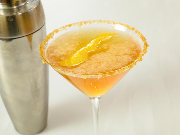 Maple Bourbon Ginger Splash Recipe | Brian Balthazar | Food Network