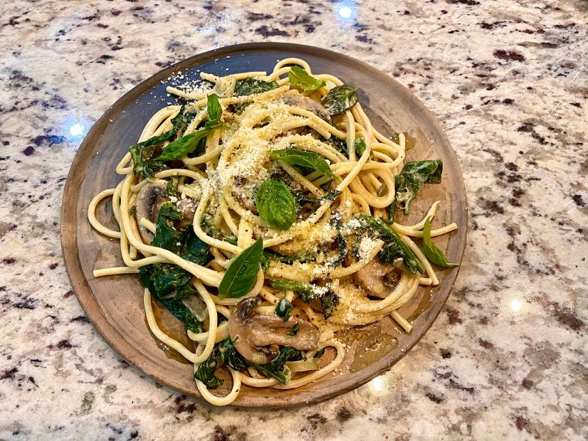 Pasta with Creamy Spinach Mushroom Ragú Recipe | Rick Martinez | Food ...
