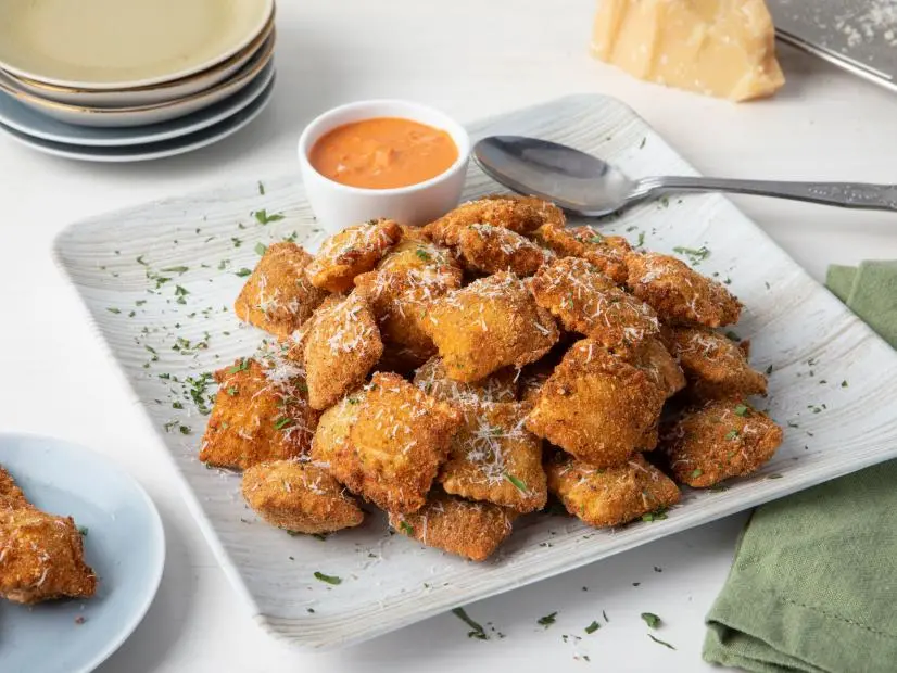 Toasted Ravioli Recipe | Jeff Mauro | Food Network