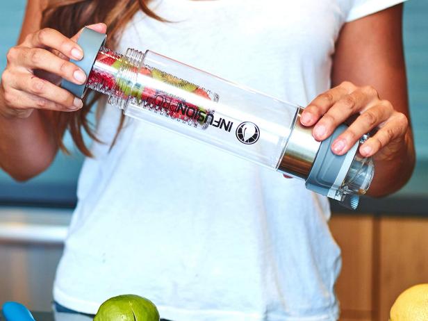 9 Products to Help You Drink More Water | Clever Ways to Stay Hydrated ...