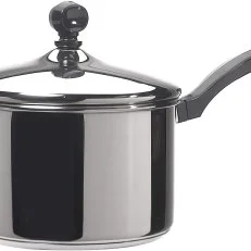 The Difference Between a Sauté Pan and a Saucepan | Food Network