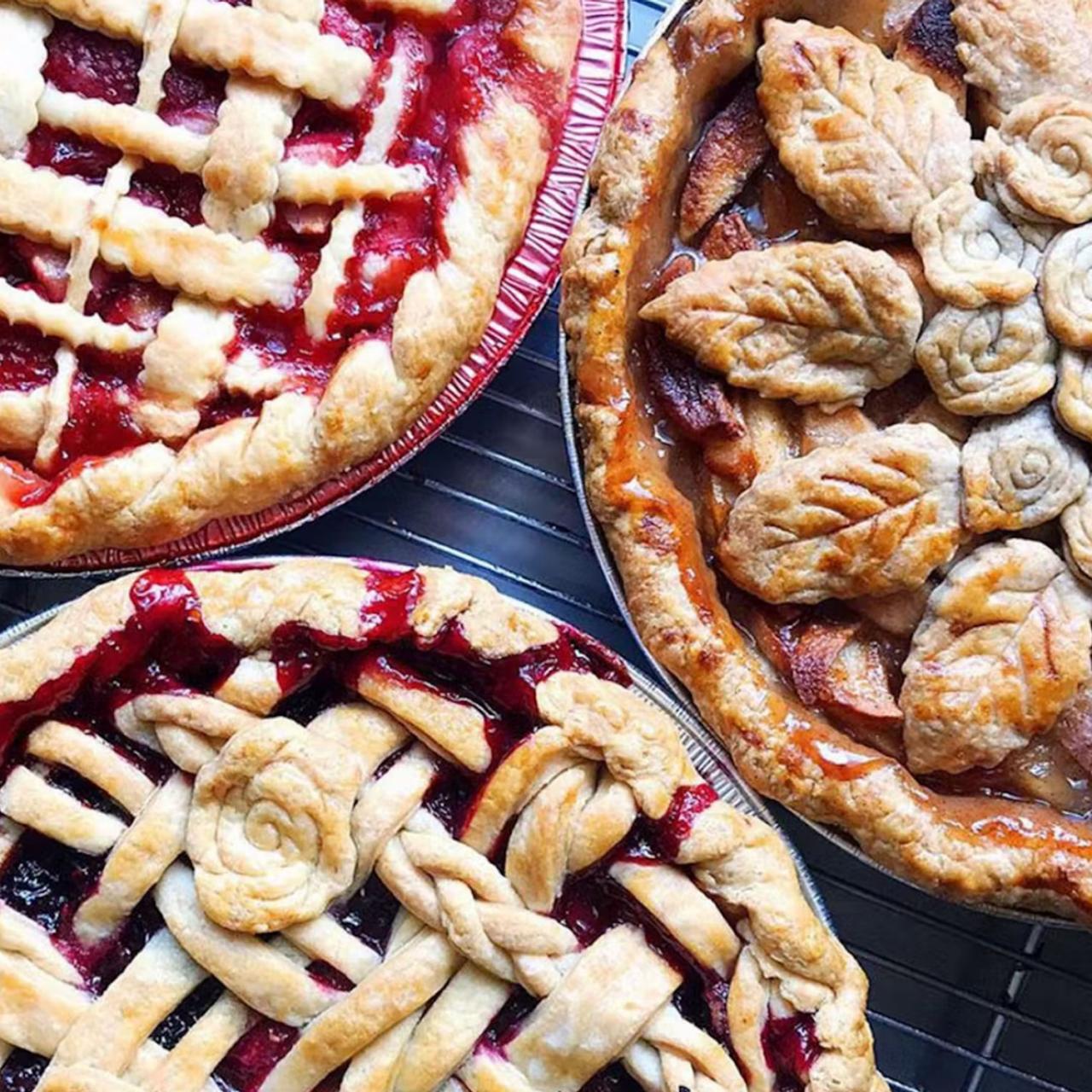 Bobbie Brown Cherry Pie 2022