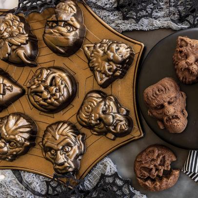 Nordic Ware’s Skull Collection Is Back – With a New Monster Mask Pan ...
