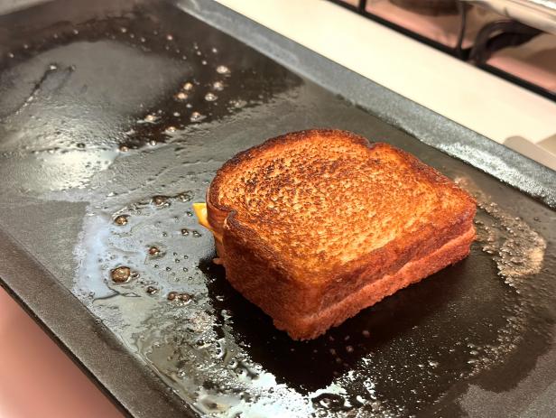 Made In Cookware Carbon Steel Griddle Review 2024 | Shopping | Food Network