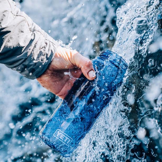 9 Best Water Bottles 2024 Reviewed | Shopping | Food Network