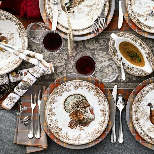 plates for thanksgiving dinner